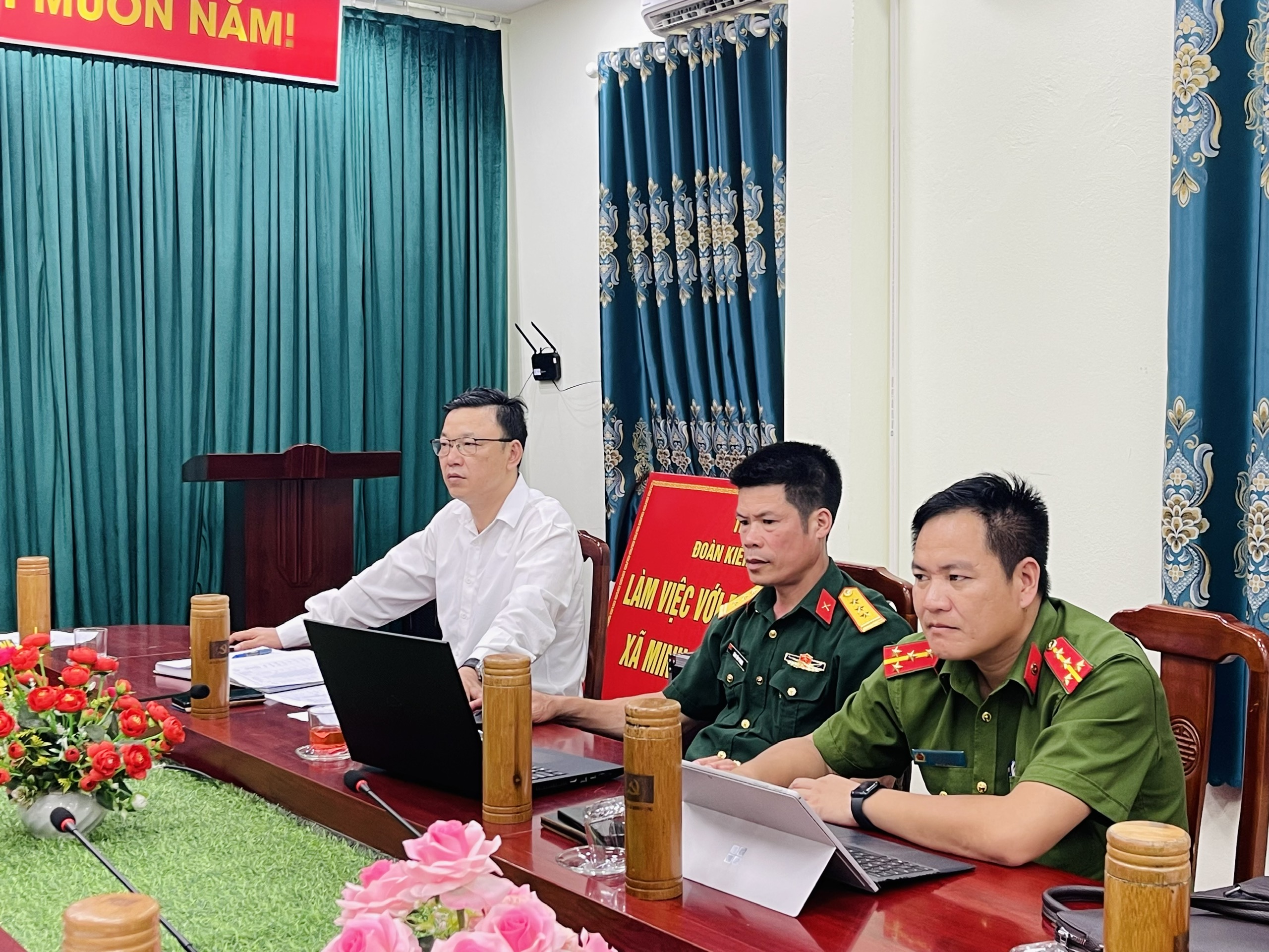 Hội nghị triển khai nhiệm vụ sắp xếp thôn trên địa bàn xã - Xã Minh Quang