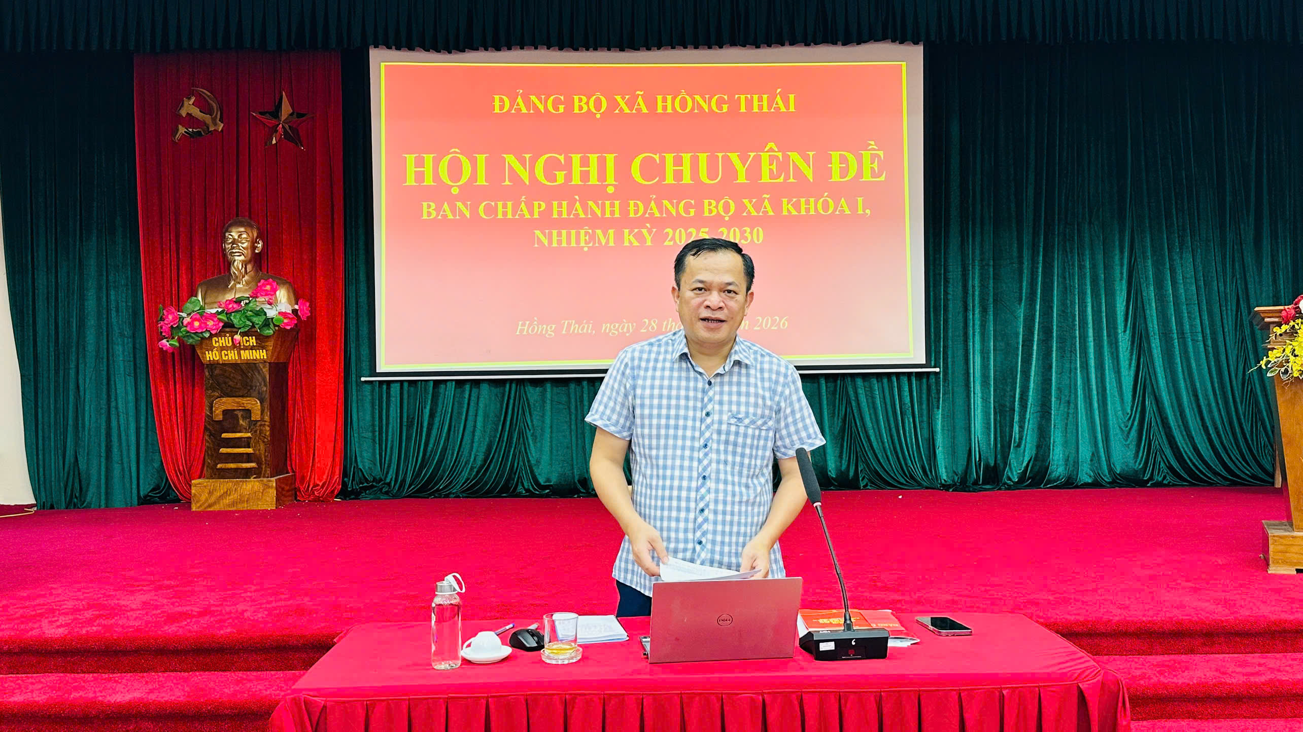 Đảng bộ xã Hồng Thái tổ chức Hội nghị chuyên đề triển khai công tác sáp ...
